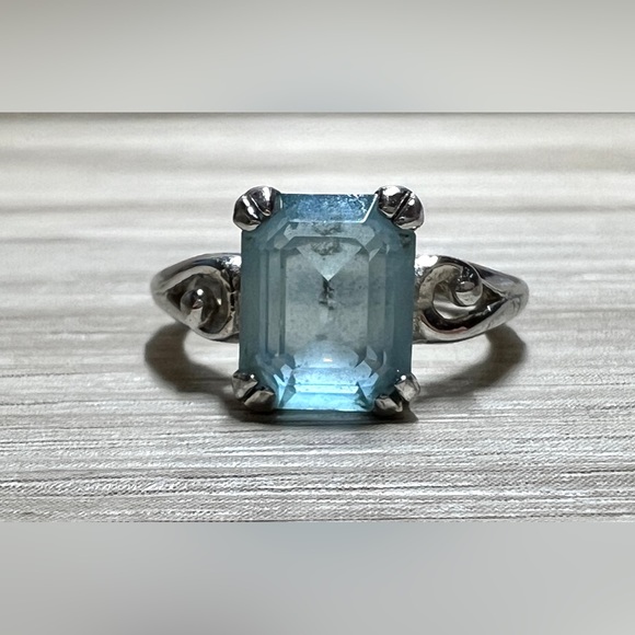 Avon | Jewelry | Vintage Designer Signed Avon Blue Ice Emerald Cut ...